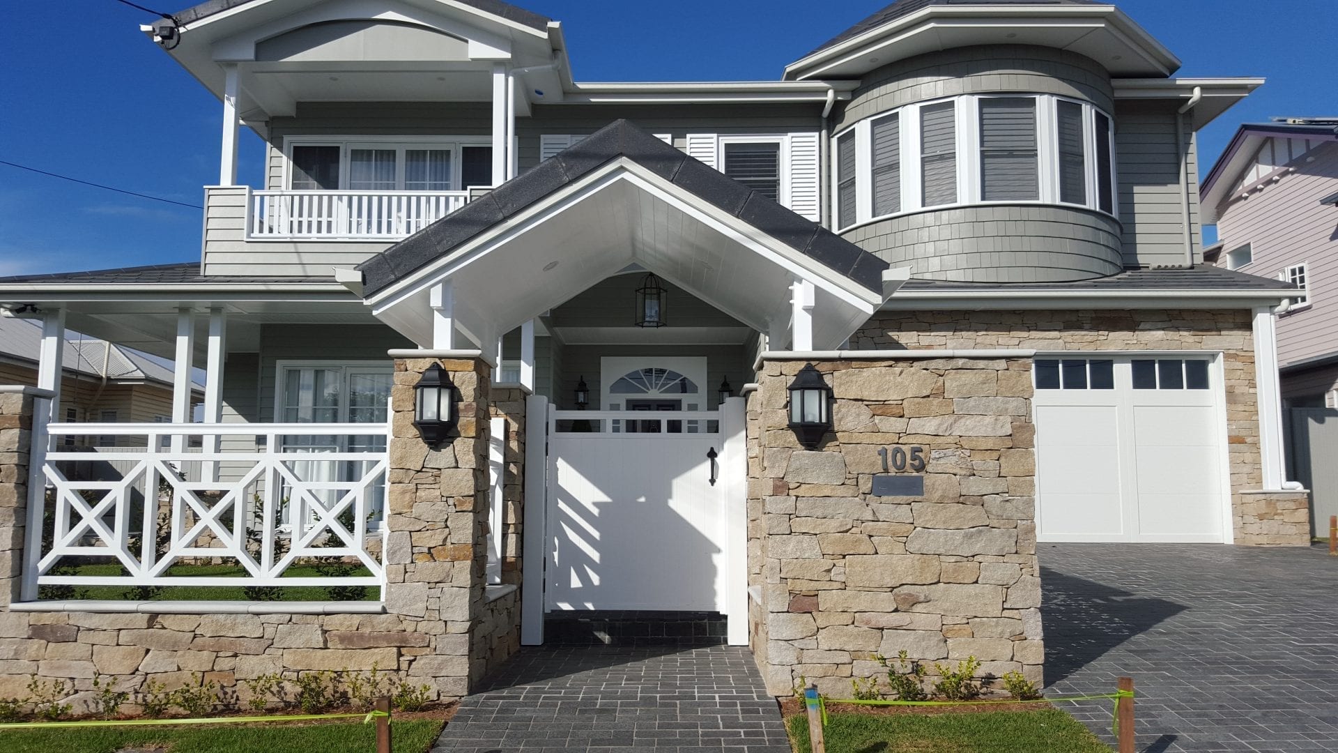 STONE PILLARS & ENTRANCES - Beckett Stone